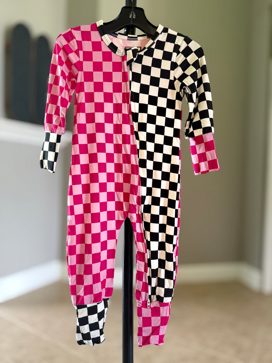 (BAMBOO) Pink Checkerboard ARROW Zippy (Infant,Toddler) – Micro Me Shop